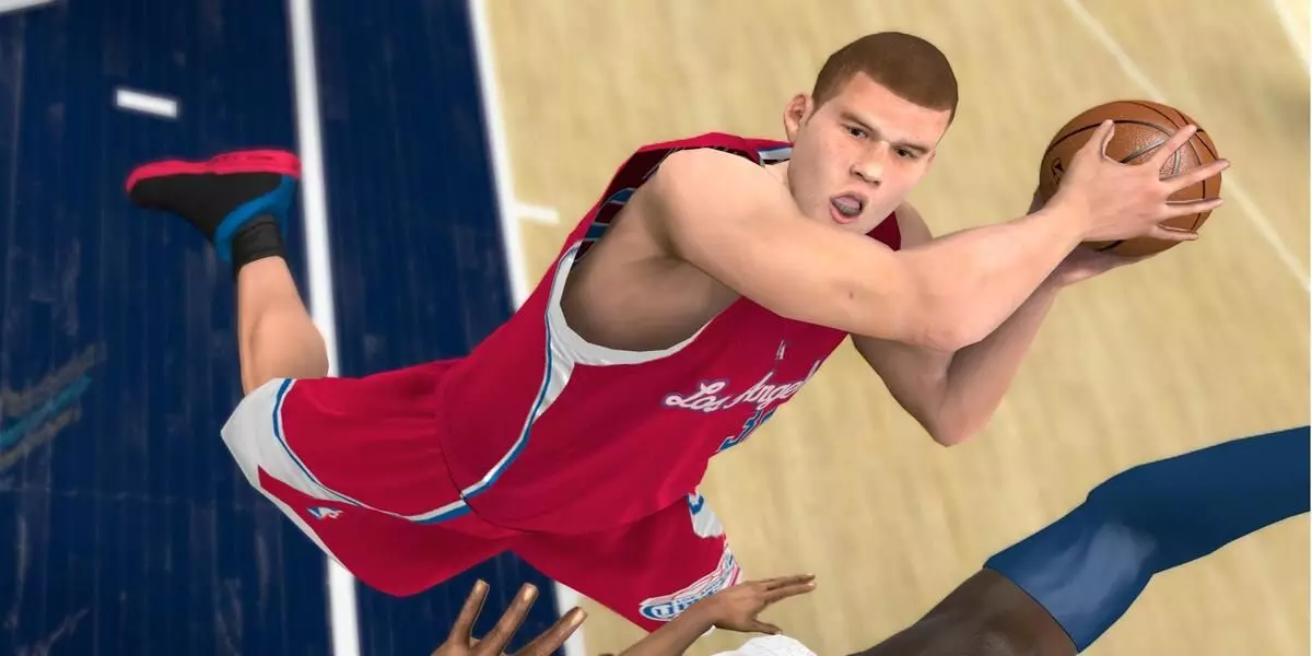 NBA 2K11-д бөмбөгтэй Блэйк Гриффин