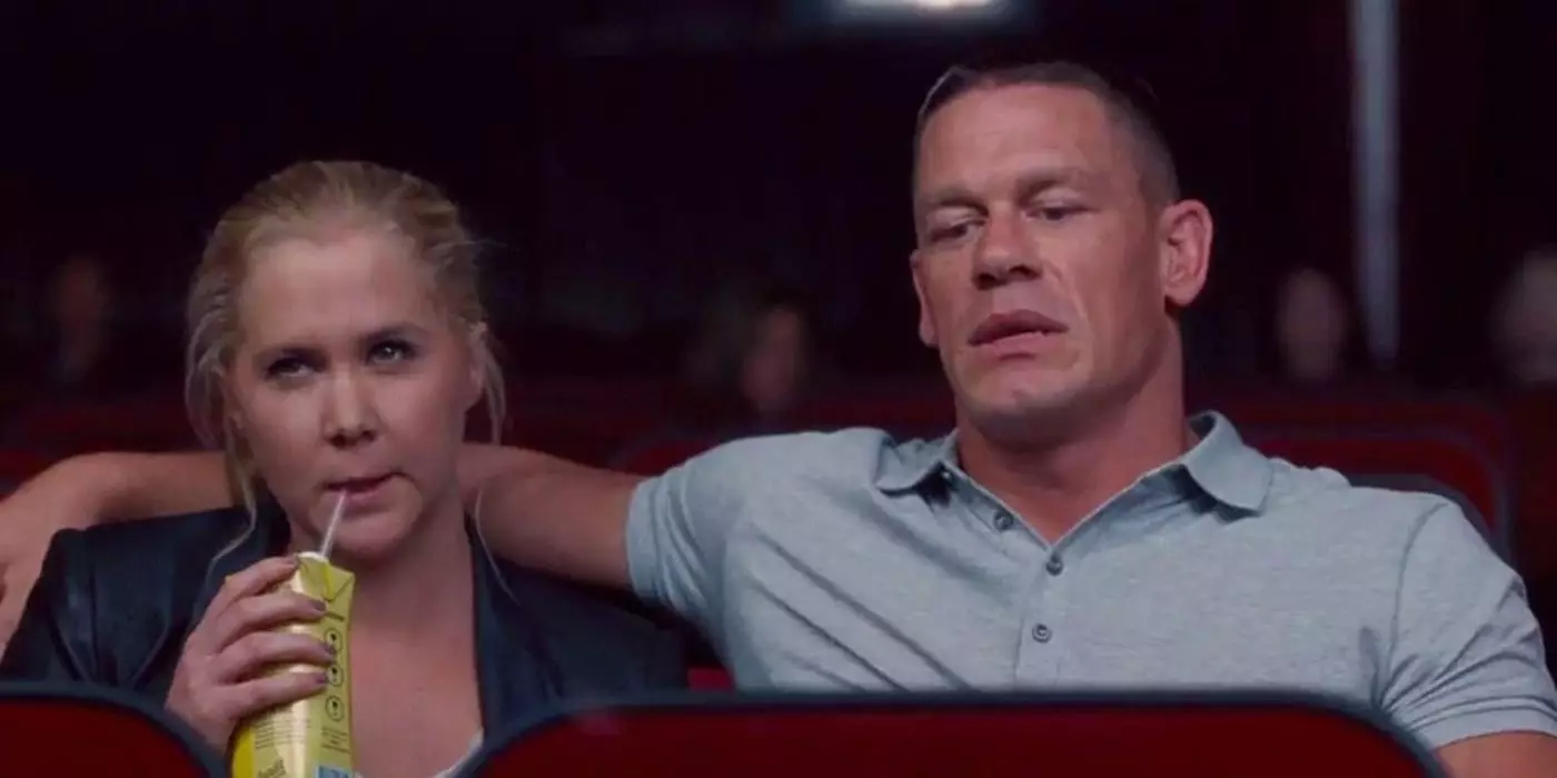 Trainwreck Still Of John Cena jako Steven a Amy Schumer jako Amy