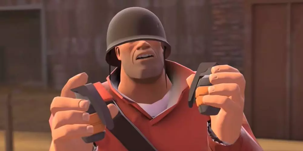 Team-Fortress-2-Soldier-Holding-Granades