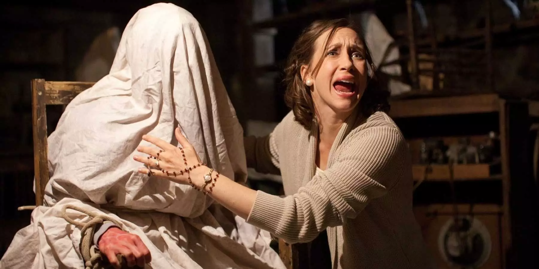 The Conjuring Lorraine berteriak