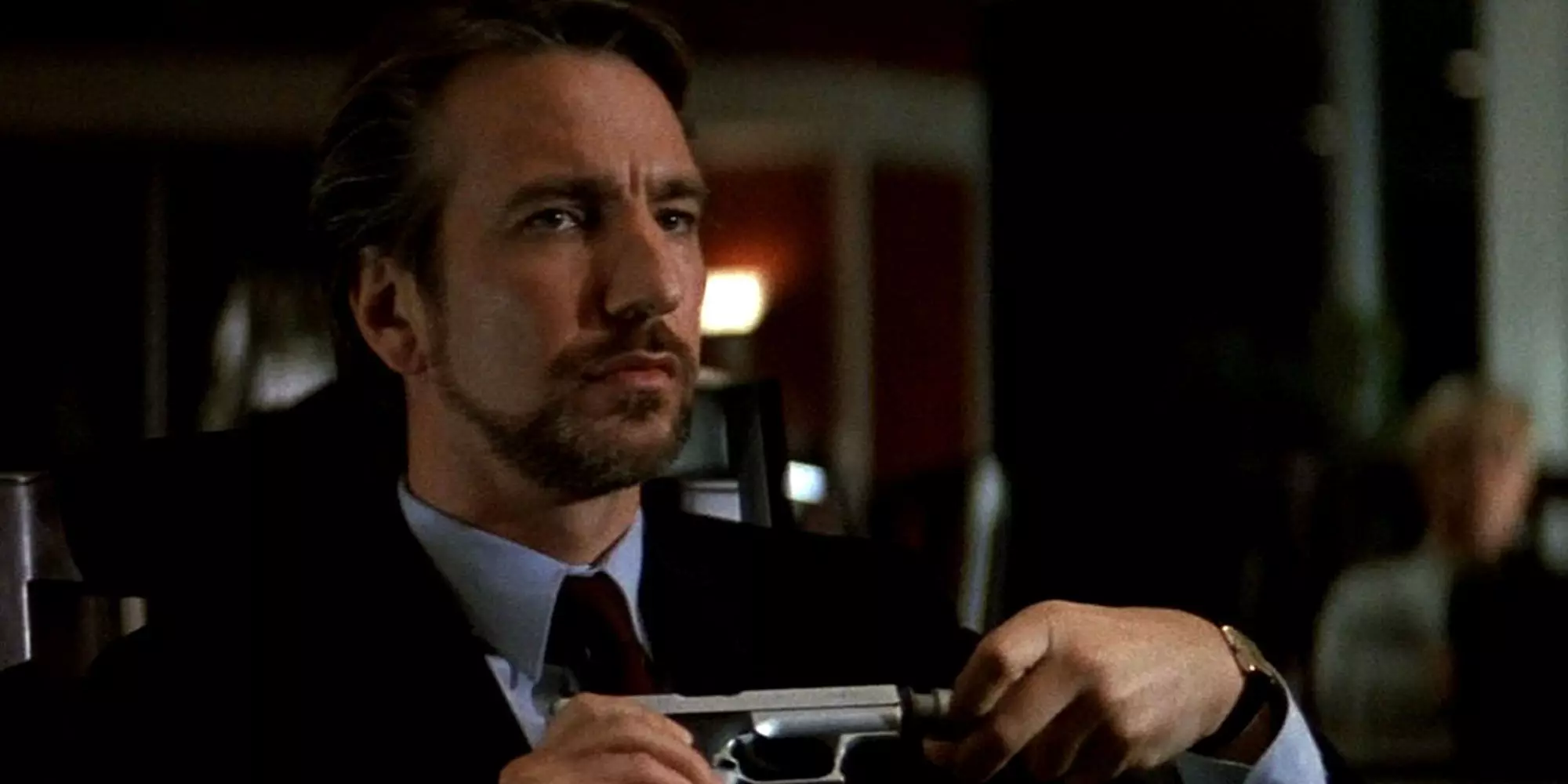 Hans Gruber (Alan Rickman) - Duro de matar