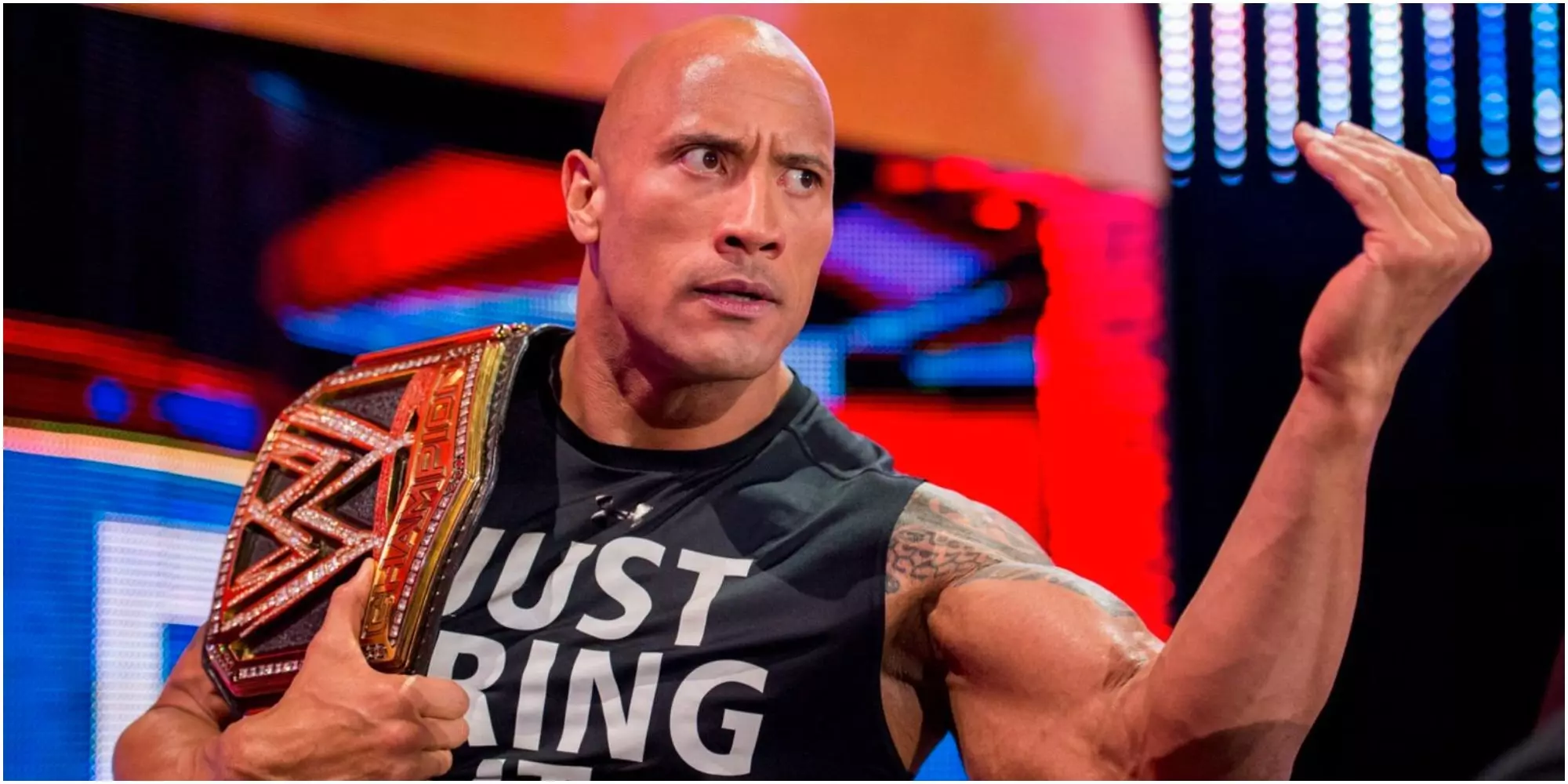 WWE The Rock med mesterskabet