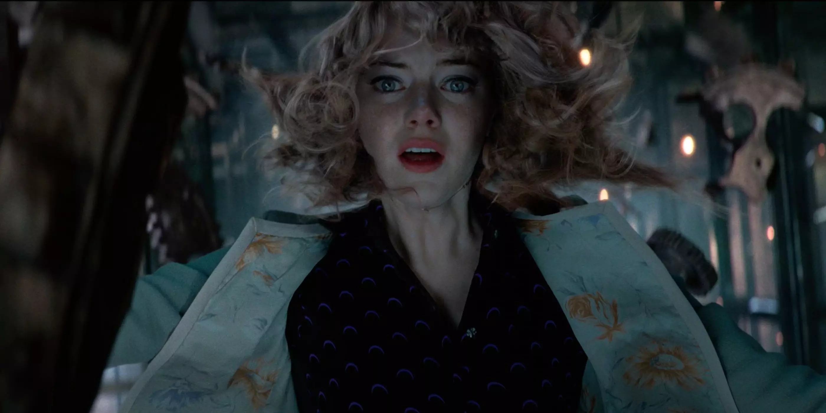 Gwen Stacy faller till sin död i The Amazing Spider-Man 2