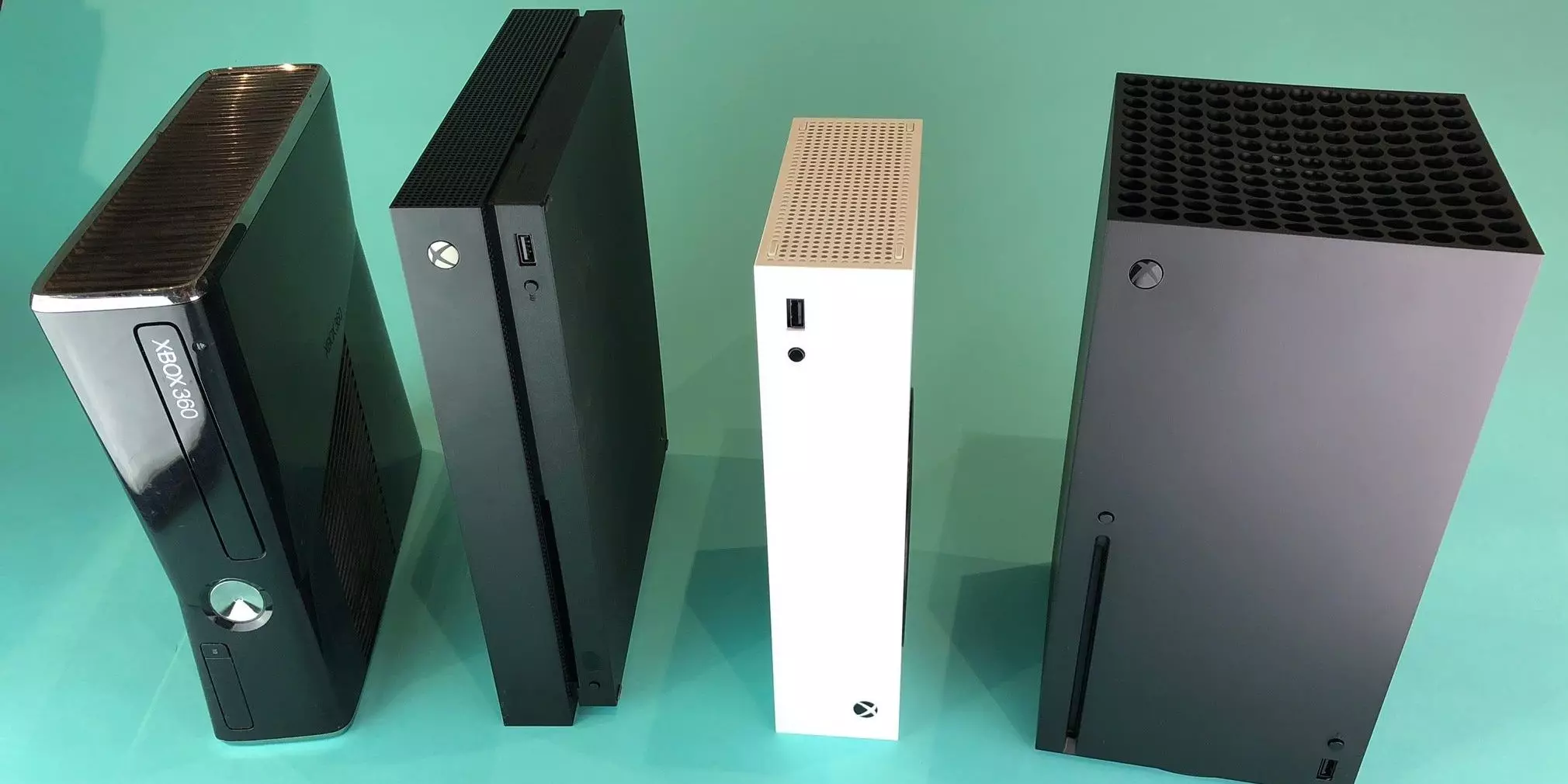 Xbox Series S, Series X, One X og 360 Slim