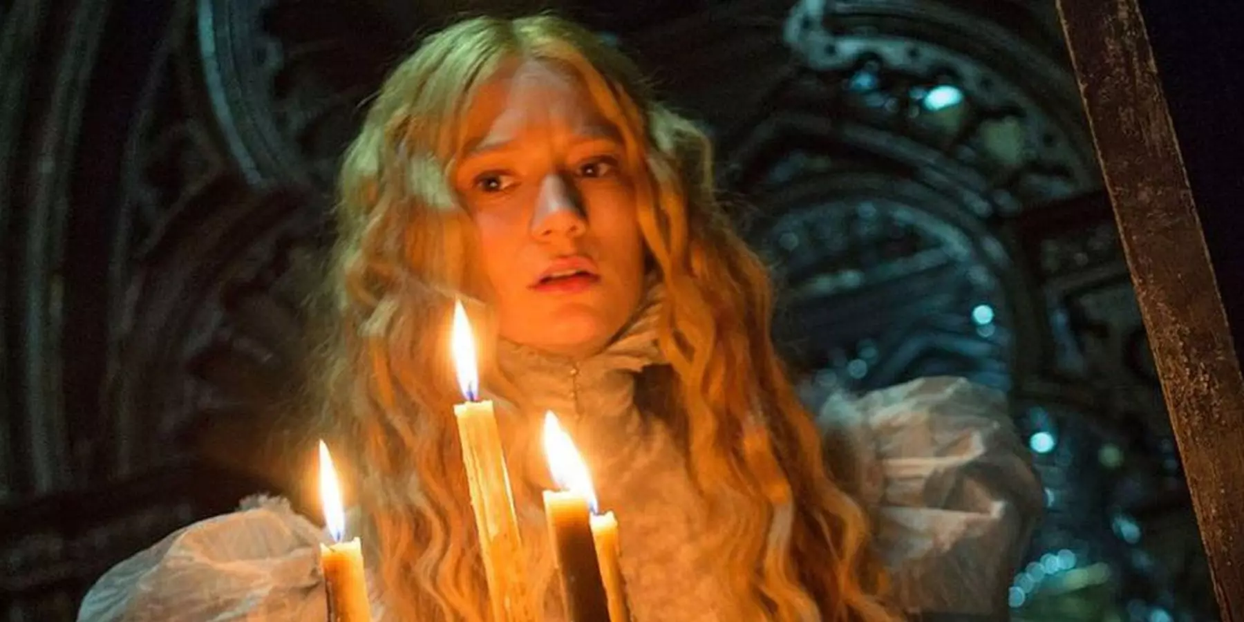 crimson-peak