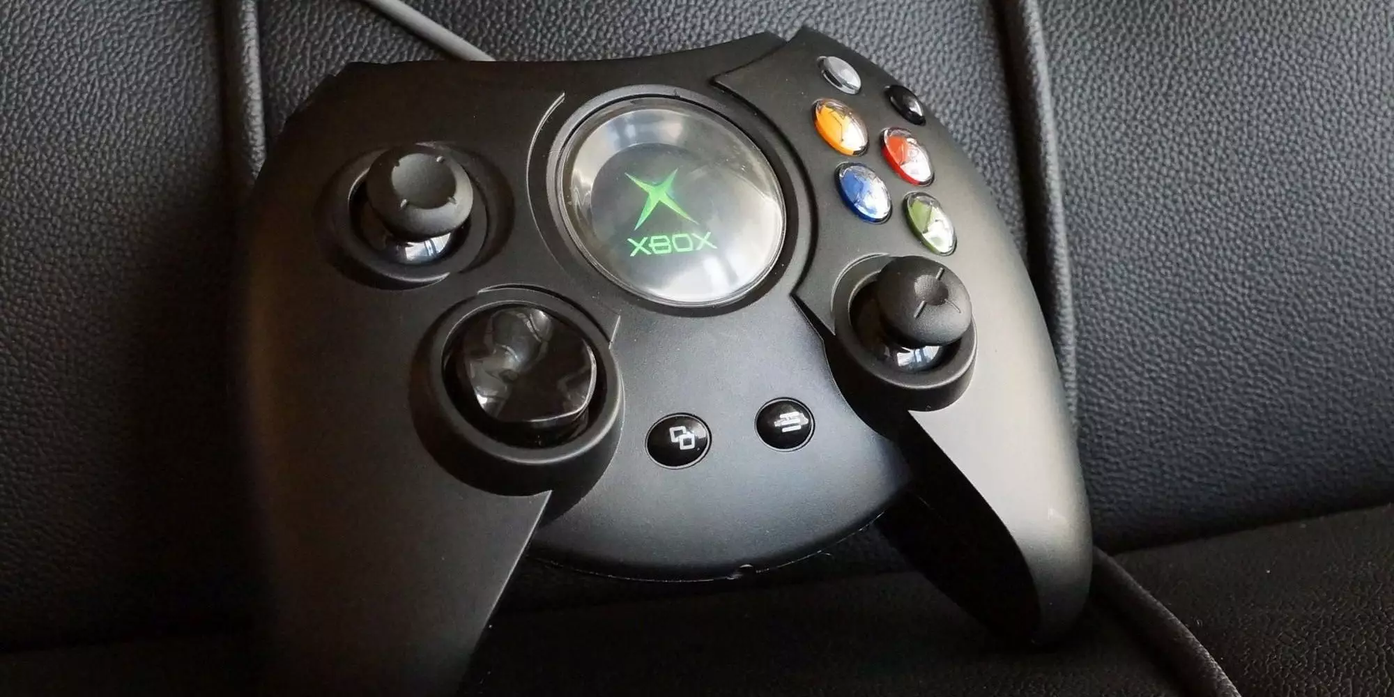 Mando Xbox Duke para a Xbox orixinal.