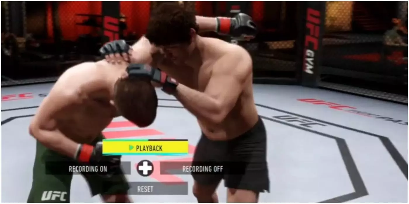 UFC 4 Invirtiendo un clinch