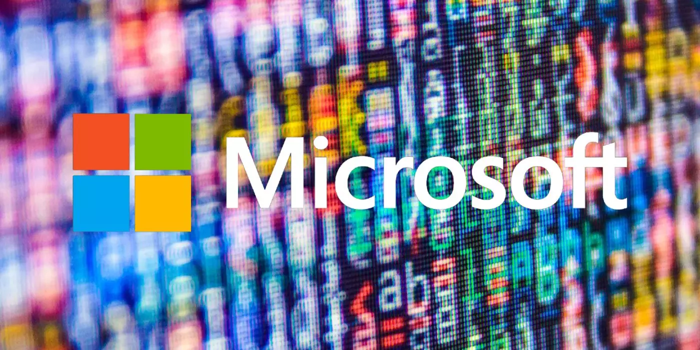 kodun qarşısında microsoft loqosu