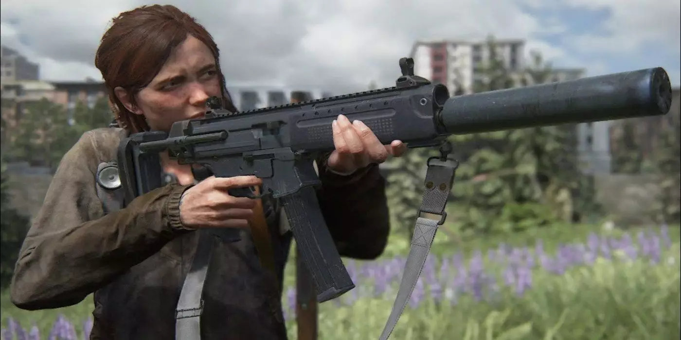 ellie with smg last of us 2